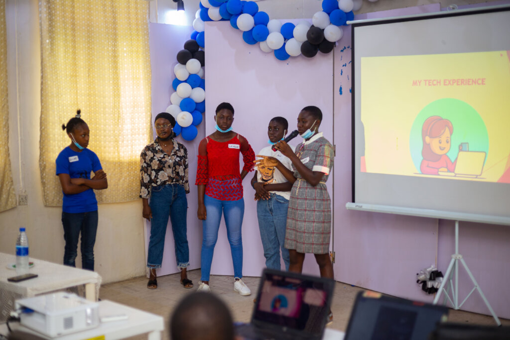 Donate to 5-Year ICT Training for 24 Girls in Care Homes - GlobalGiving