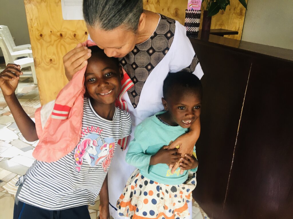 Rebuilding Homes for Vulnerable Children - GlobalGiving