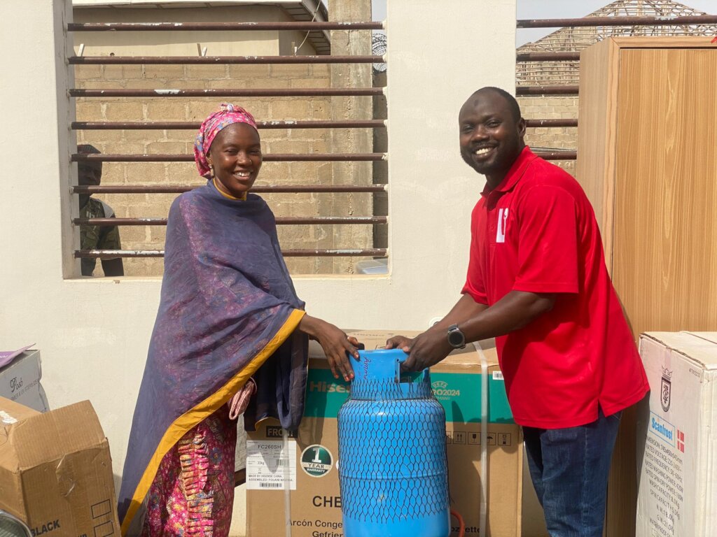 Reports on Leadership Initiatives Students Creating Change - GlobalGiving