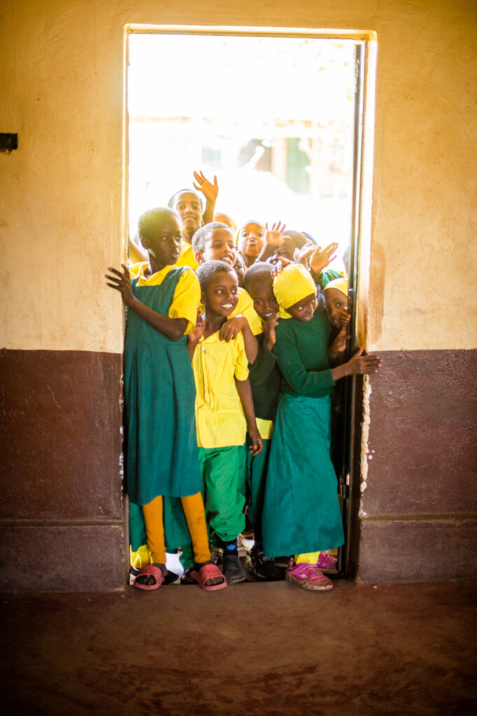 Angaza: Help a Kenyan Student Receive an Education - GlobalGiving