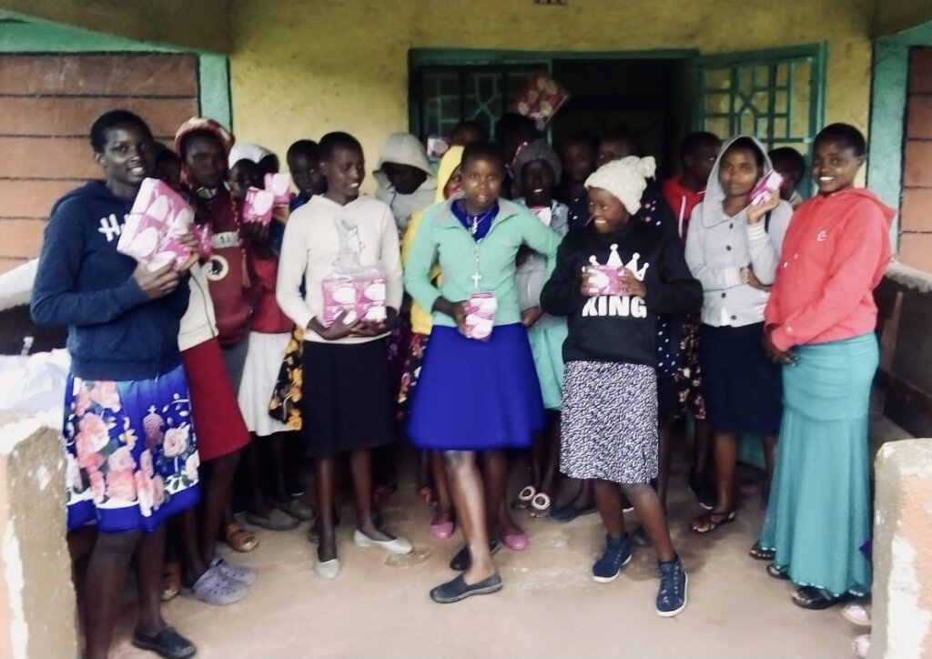 How to Share Sanitary Pads for School Girls in Rural Kenya - GlobalGiving