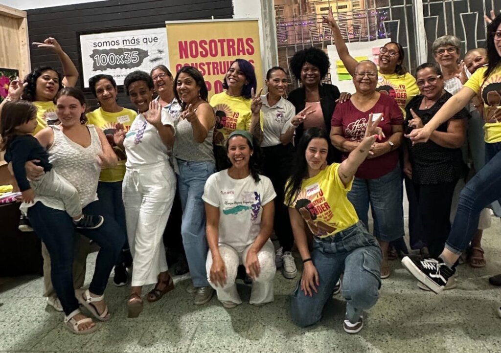 Donate to Fundacion de Mujeres en Puerto Rico