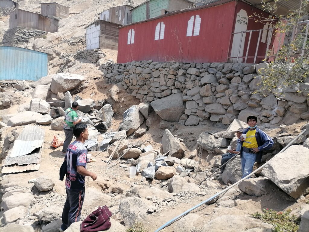 Build a Community Hub for 64 vulnerable families - GlobalGiving