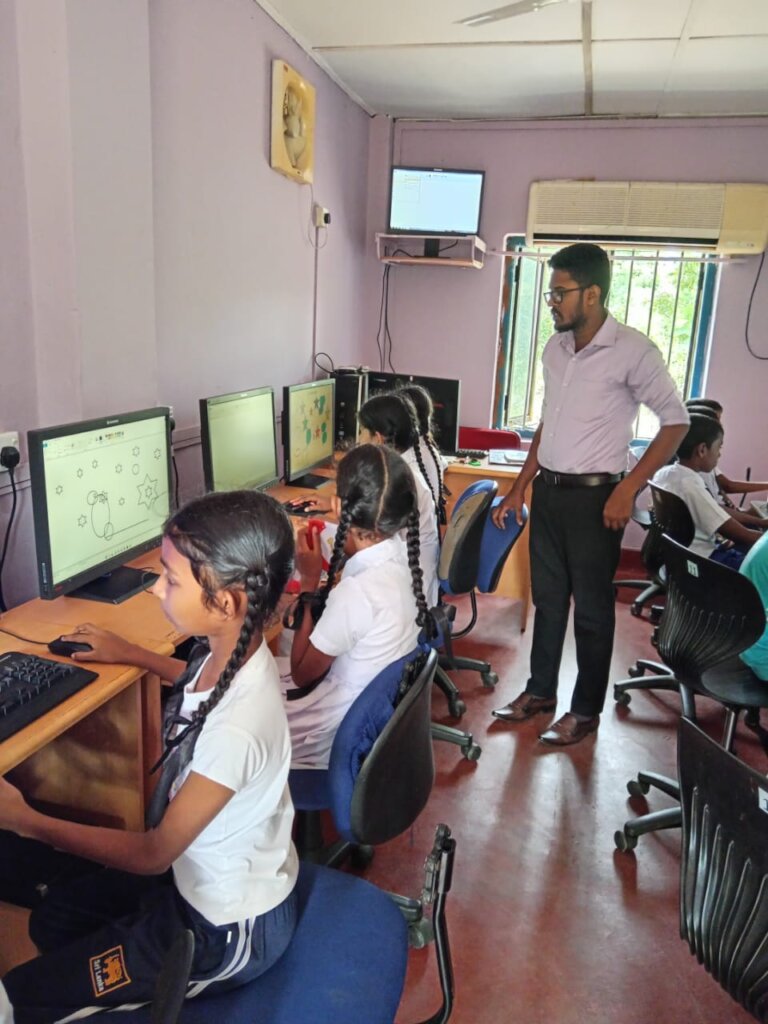 Build (8) STEM labs for rural Sri Lankan schools - GlobalGiving