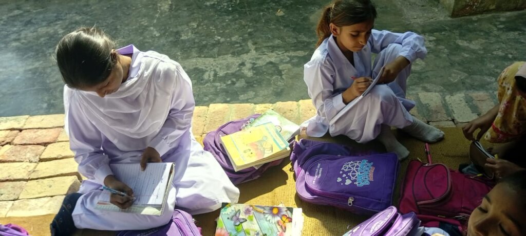 Get 10000 orphan children out of labor into school - GlobalGiving