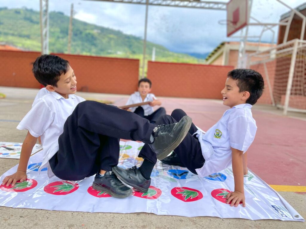 Conservation Education for 60,000 Colombian Youth! - GlobalGiving