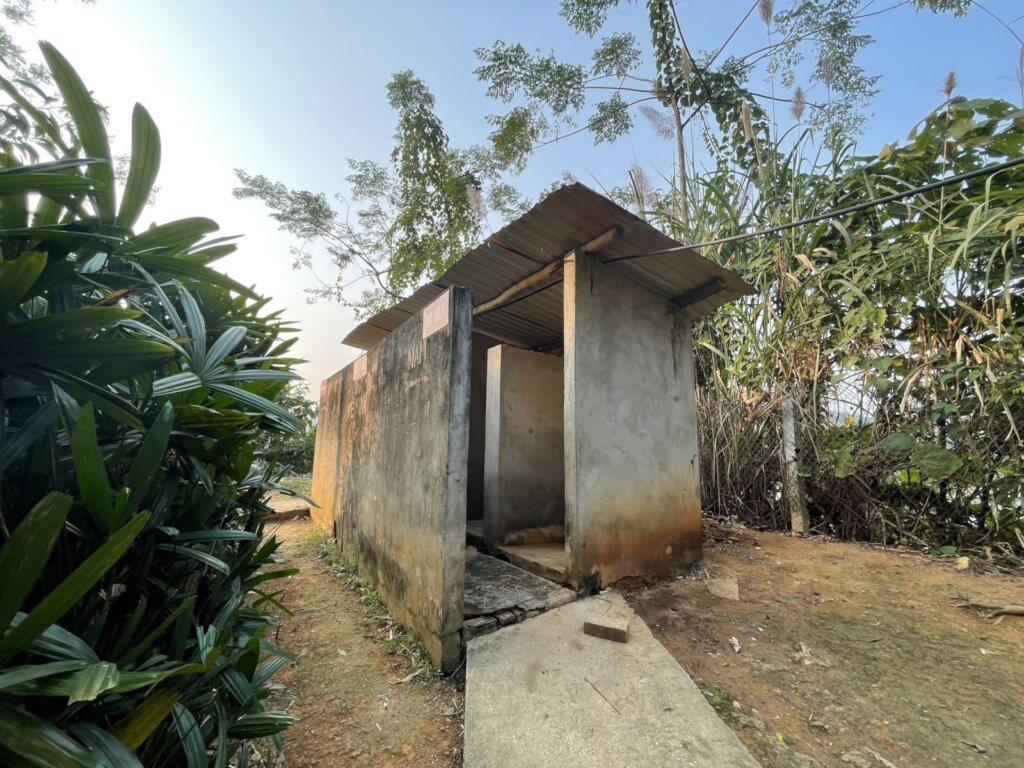 1,000 restrooms for underprivileged children - GlobalGiving