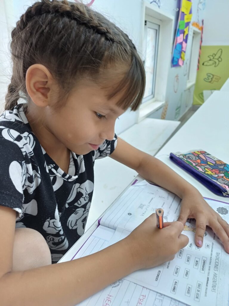 Reading and Writing skills for 3000 children - GlobalGiving