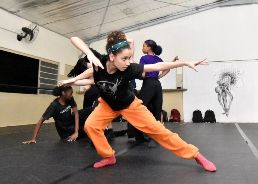 Help three talented dancers to study in Germany - GlobalGiving