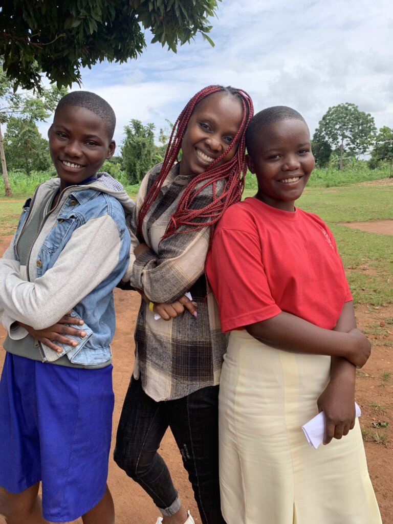 Give educational support to 50 children in Uganda - GlobalGiving