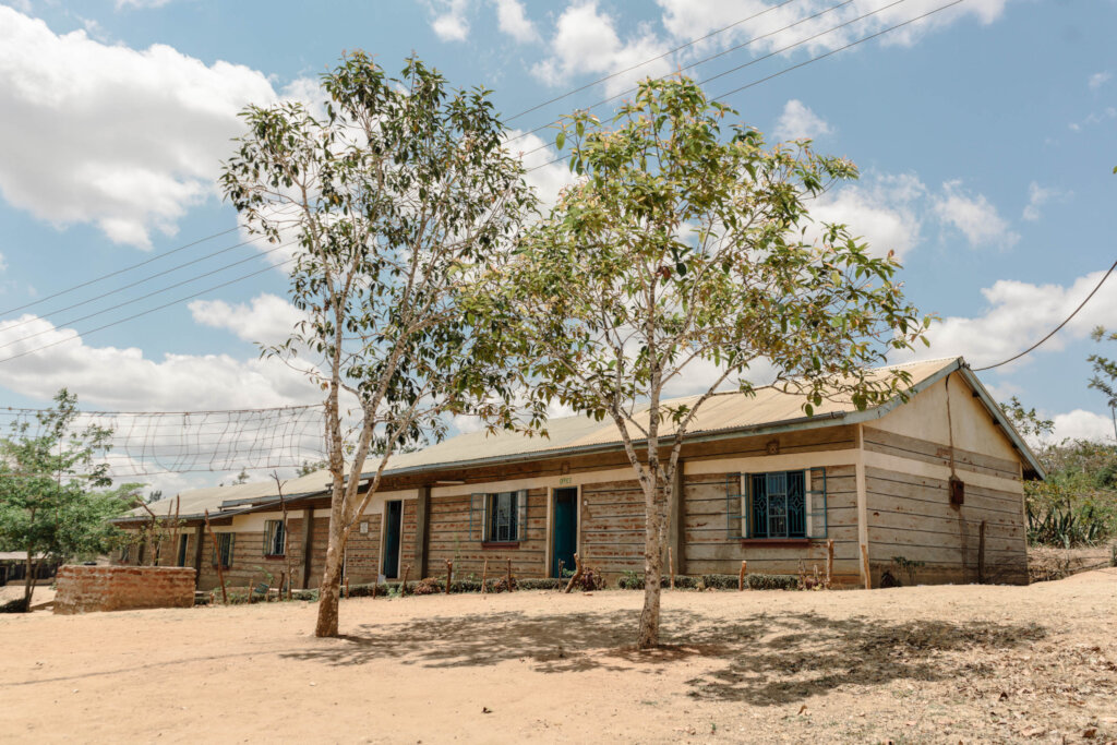 Clean water for 200 people per day in Kitui, Kenya - GlobalGiving