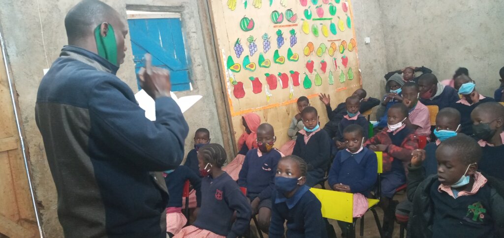 Help 40 kids acquire ECD Education in Kibera Kenya - GlobalGiving