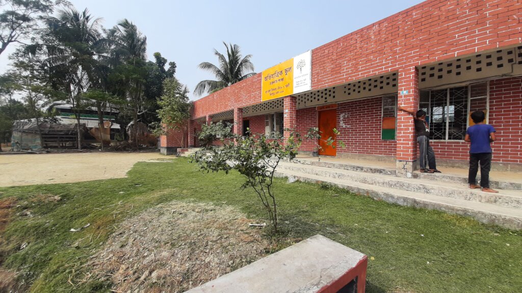 Rebuild Our Cyclone-Ready School - GlobalGiving