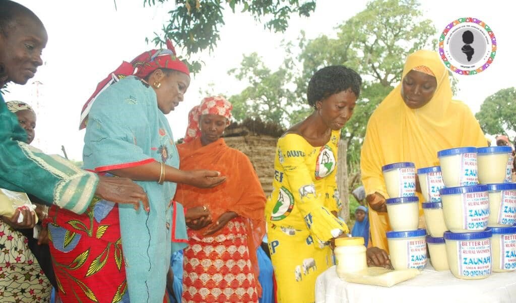 Empower 2000 female rural entrepreneurs in Nigeria - GlobalGiving
