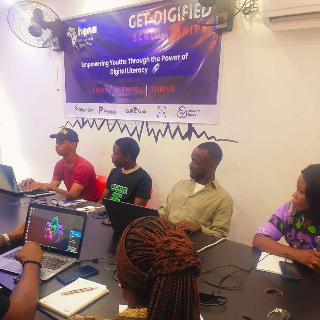 Empower 3500 Young Nigerians With Digital Skills - GlobalGiving