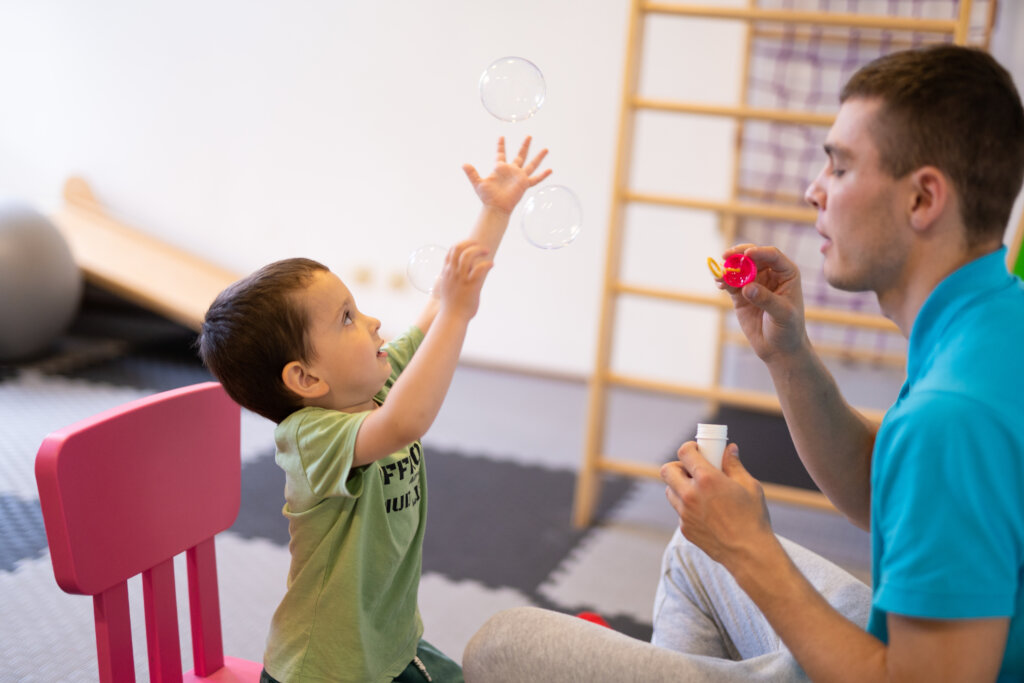 Provide rehabilitation to 10 children with ASD - GlobalGiving