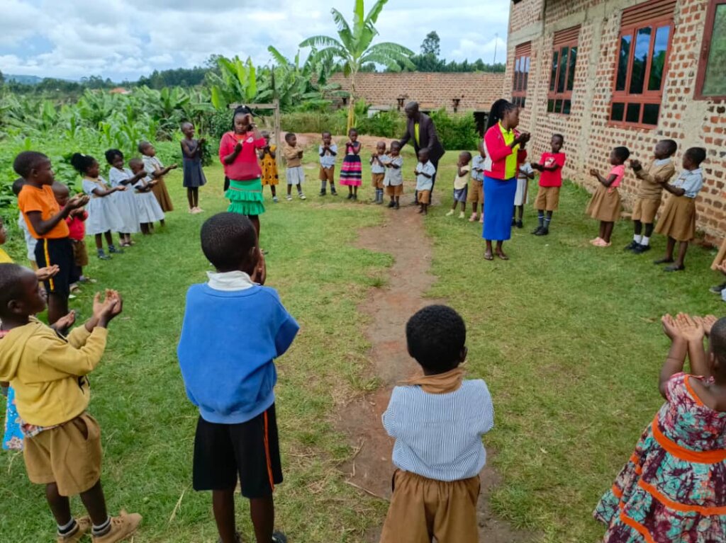 Build 6 Classrooms for Needy Children in Uganda - GlobalGiving