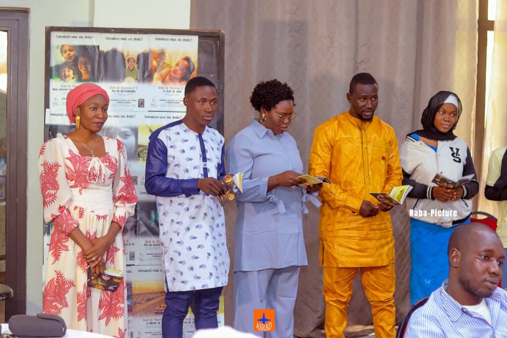 Training on Human Rights-Good Governance/100000 C - GlobalGiving