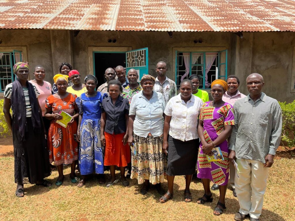 Lur Community Group Supporting 67 OVC (New) - GlobalGiving