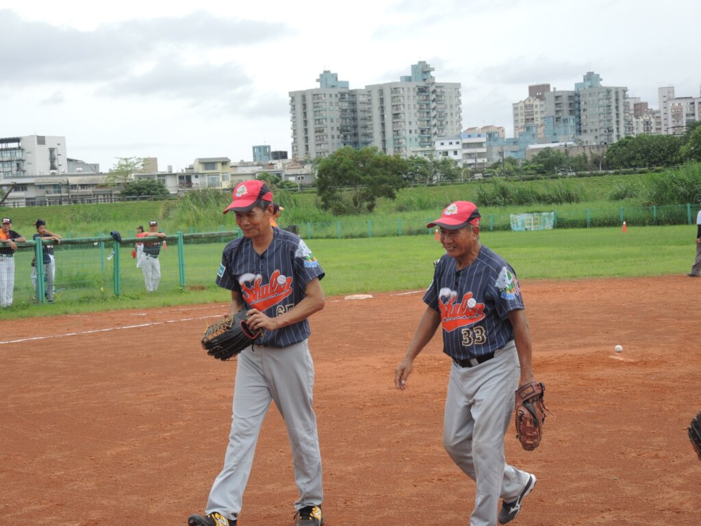 Active Aging in Taiwan - BULAO Baseball League - GlobalGiving