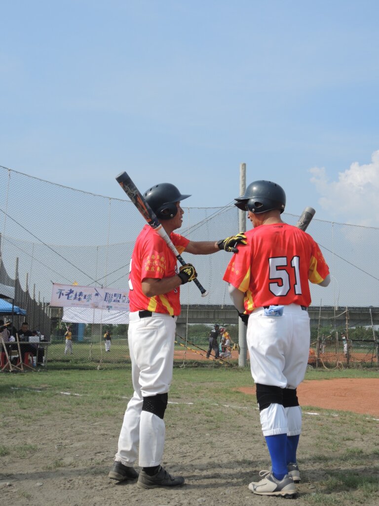 Active Aging in Taiwan - BULAO Baseball League - GlobalGiving