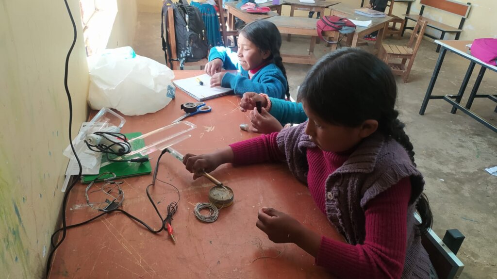 Technology in rural schools in Bolivia - GlobalGiving