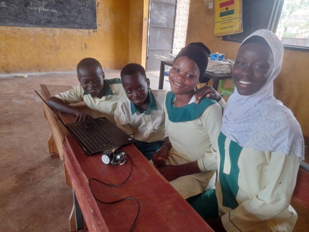 Bridging the Gap in STEM Education for 1200 Girls - GlobalGiving