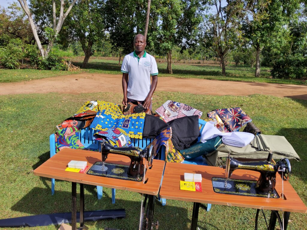 Empower Rural Entrepreneurs in Uganda - GlobalGiving