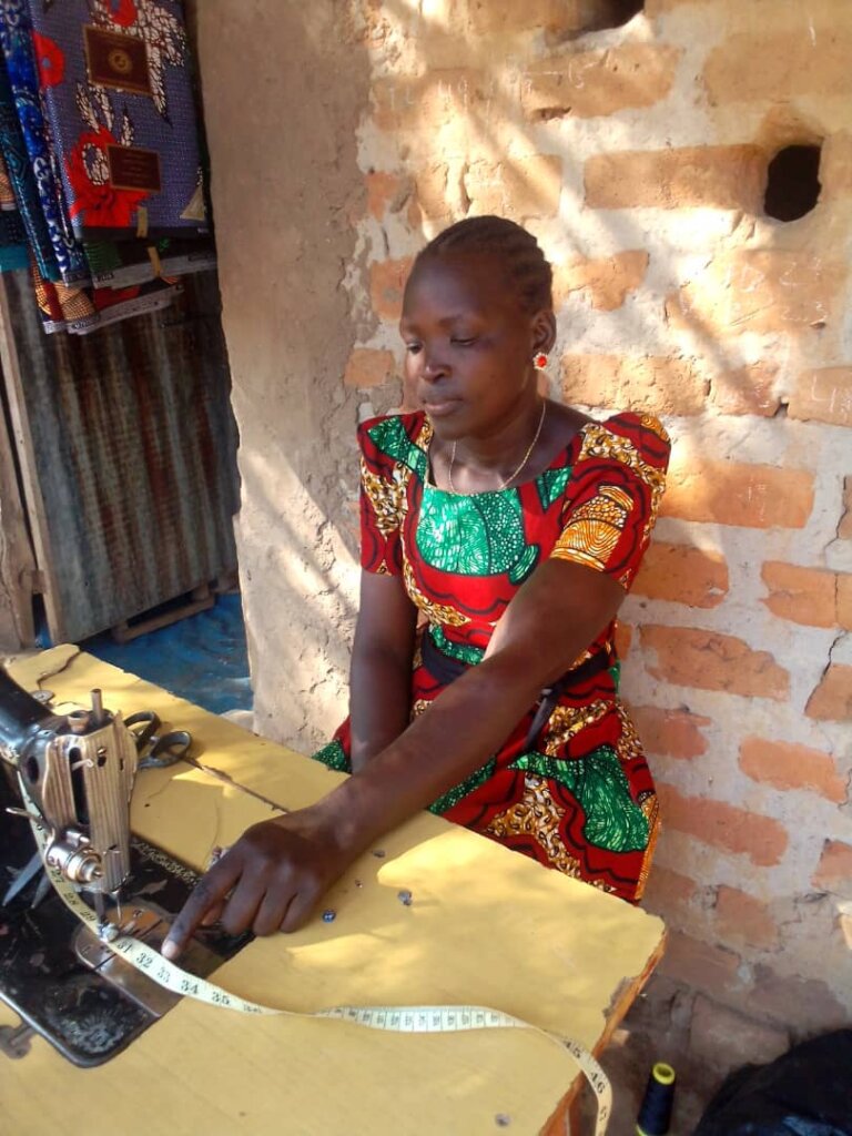 Empower Rural Entrepreneurs in Uganda - GlobalGiving