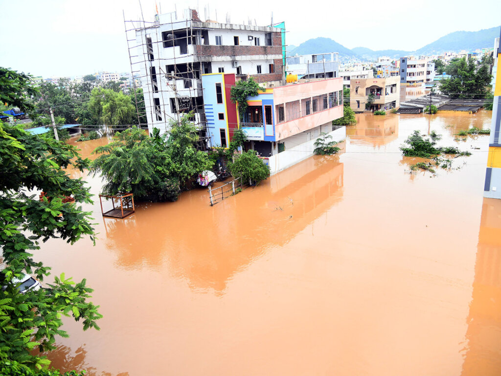 Urgent Relief -Floods Affected , Vijayawada, INDIA - GlobalGiving