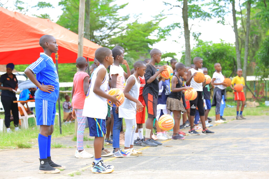 "Ball 4 Kids" Basketball program - GlobalGiving