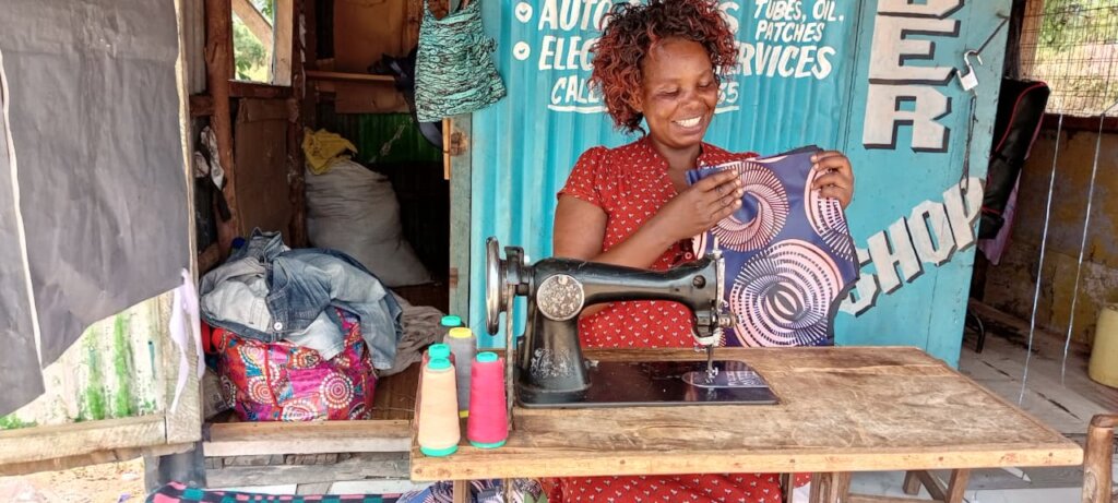 Reports on Women Who Lead: Empowering Entrepreneurs in Kenya - GlobalGiving