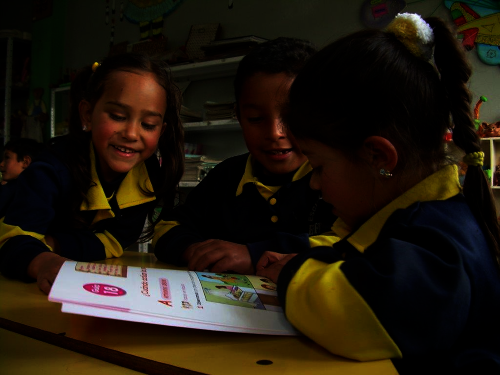 Self-learning guides for Colombian rural schools - GlobalGiving