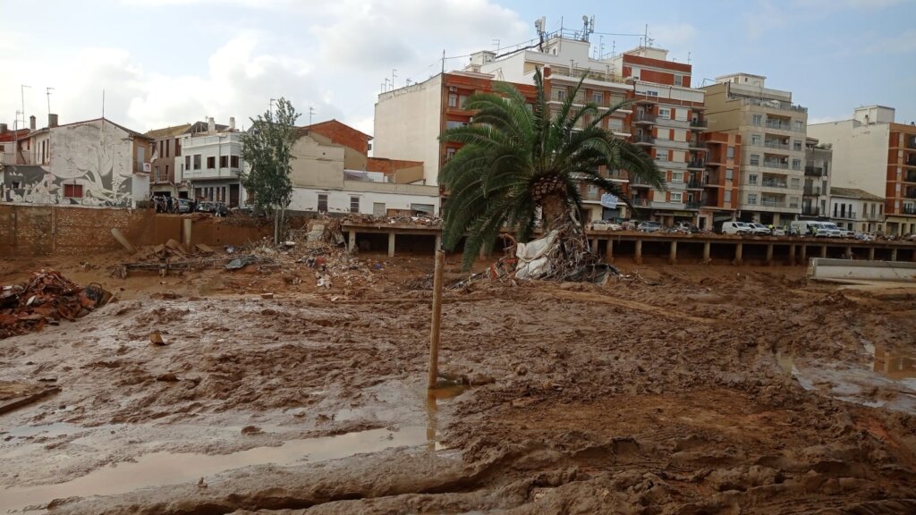 Reports on EMERGENCY RESPONSE SPAIN, VALENCIA FLOOD - GlobalGiving