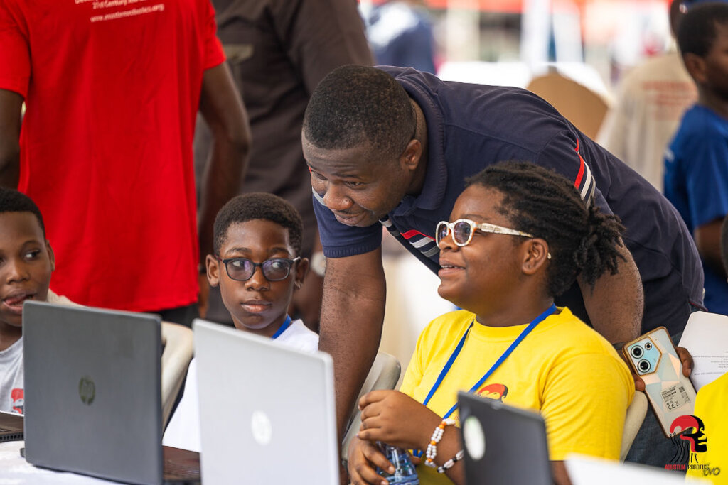 Empowering 2500 Girls in Ghana with Coding Skills - GlobalGiving