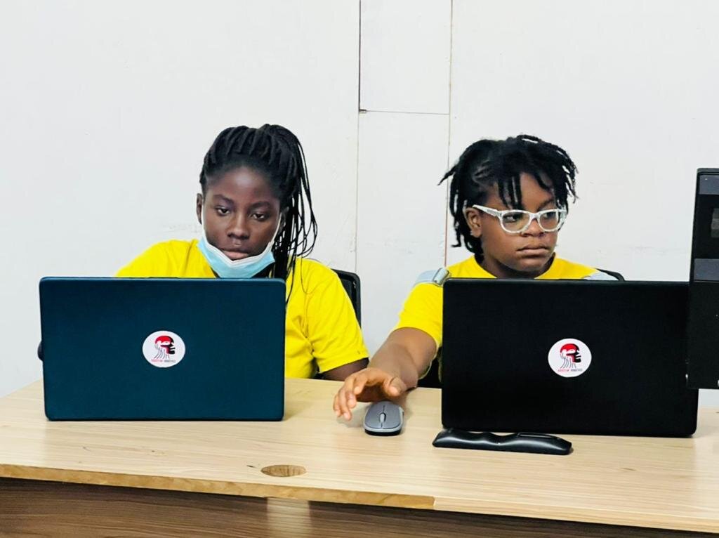 Empowering 2500 Girls in Ghana with Coding Skills - GlobalGiving