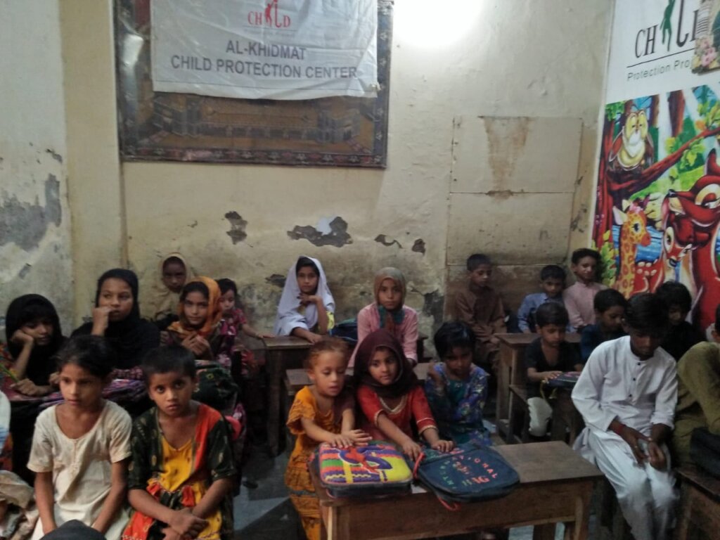 Support 3600 vulnerable children in Pakistan - GlobalGiving