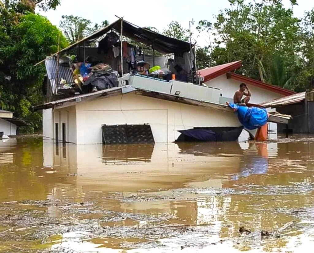 Donate to Emergency Aid 2000 typhoon victims in Philippines - GlobalGiving