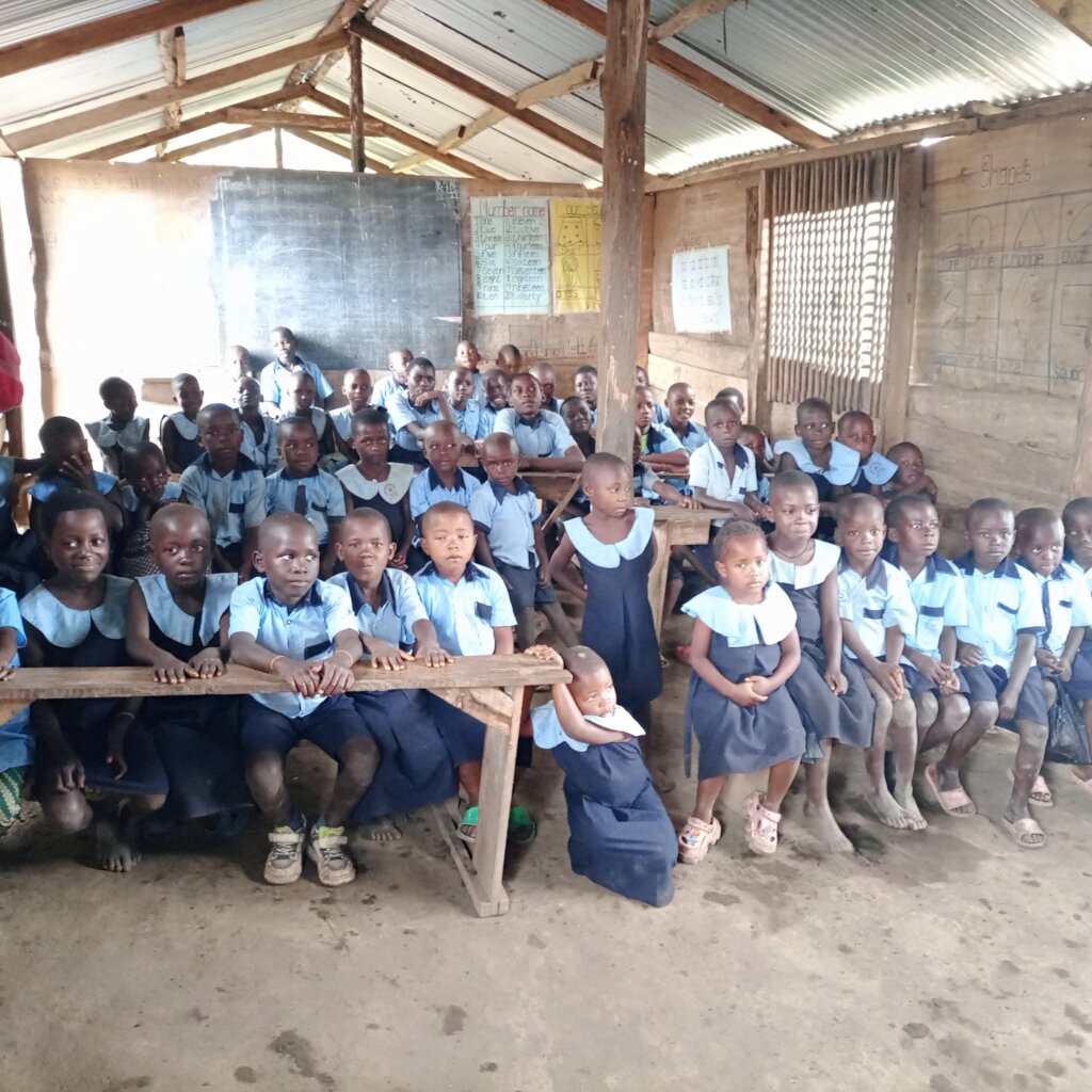 BUILD BETTER CLASSROOMS FOR MY COMMUNITY - GlobalGiving
