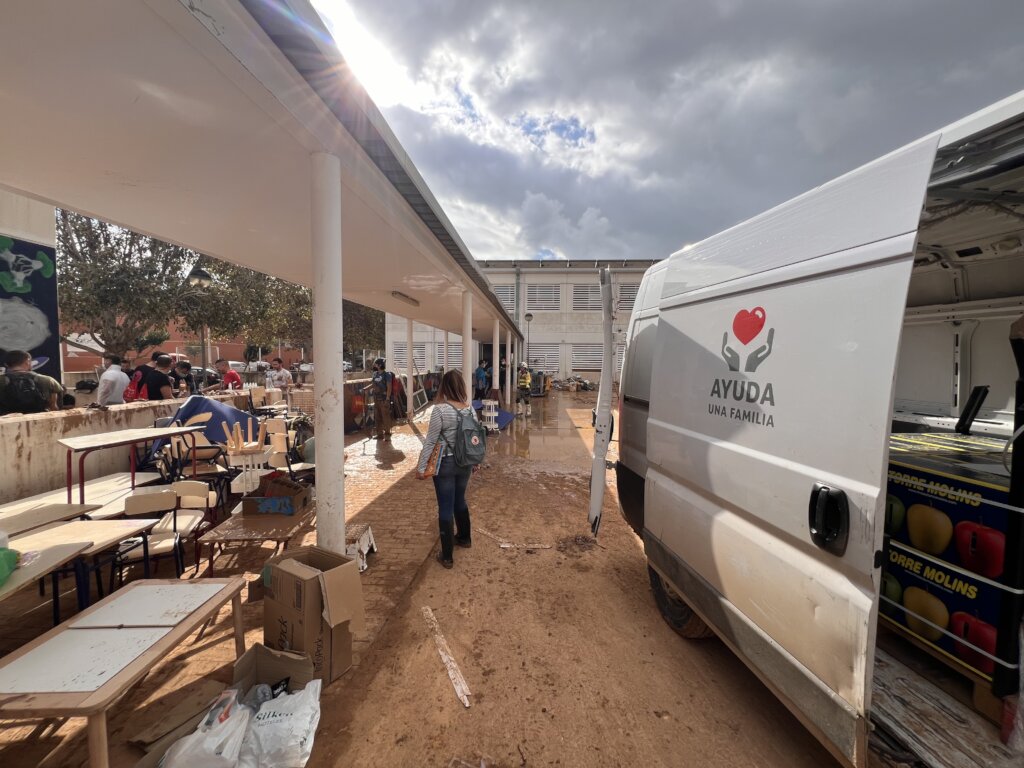 Dec 2024 Emergency Aid for Valencia Flood Victims - GlobalGiving