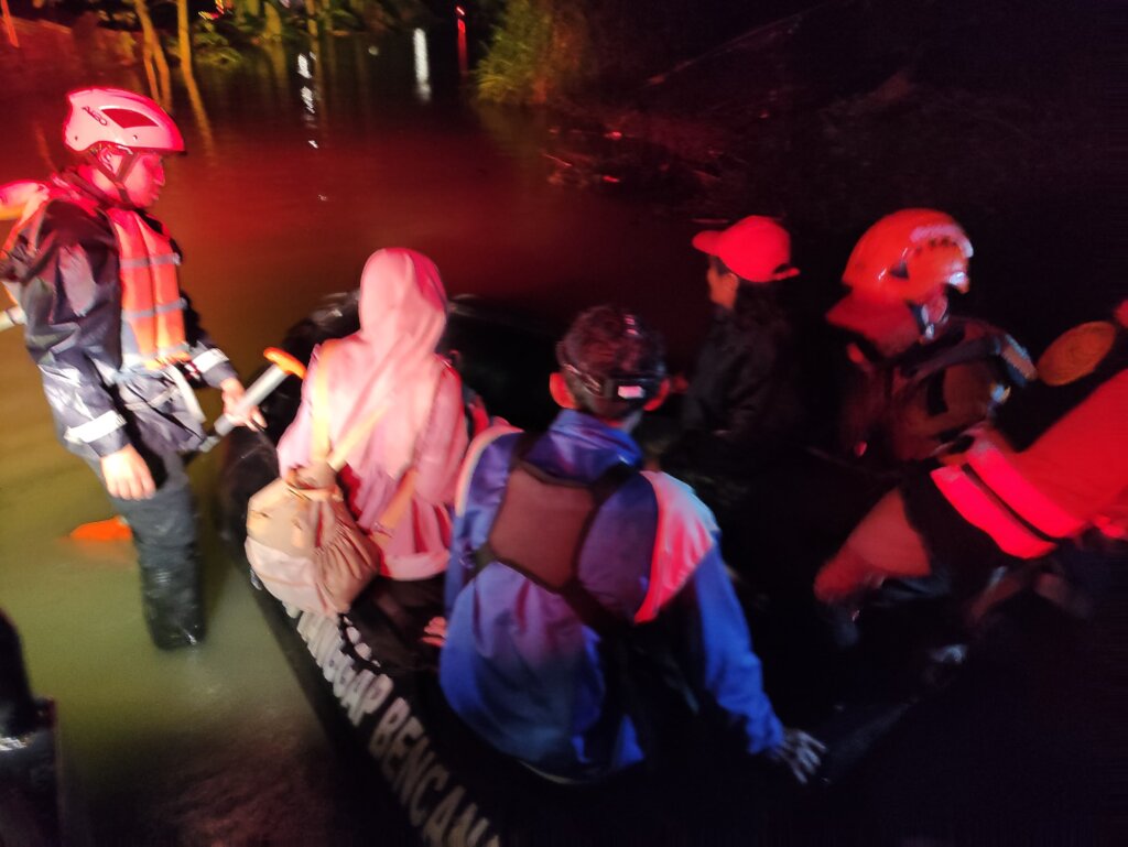 Indonesia Flood and Disaster - Send Emergency Aid - GlobalGiving
