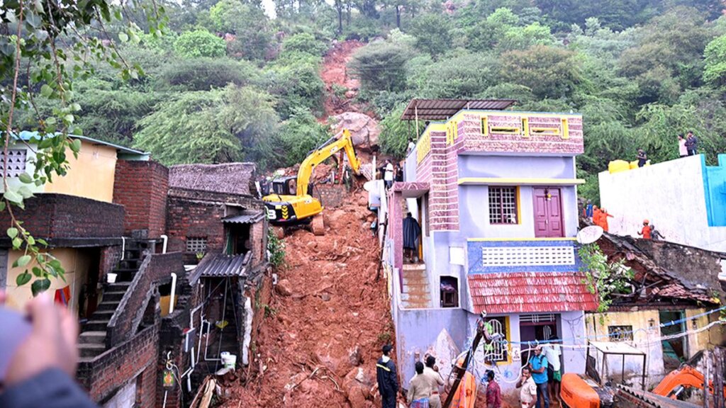 Photos from Cyclone Fengal flood in Tiruvannamalai, cuddalore ...