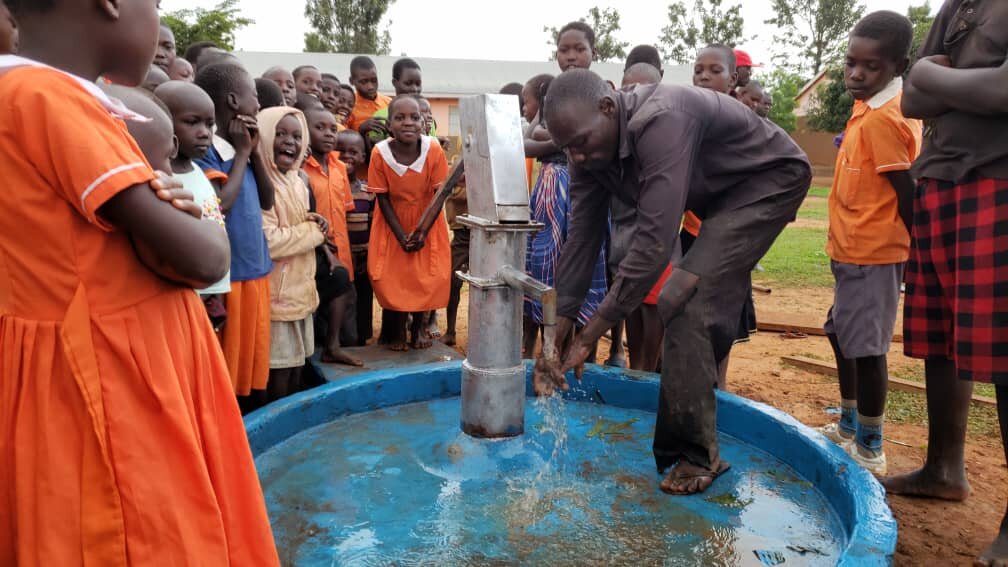 Build clean and safe drinking water wells - Uganda - GlobalGiving