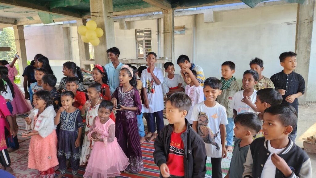 Building Futures Through English and STEM in India - GlobalGiving