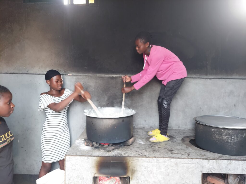 Equip Orphanage Kitchen in Kivu to Feed 100 Kids - GlobalGiving