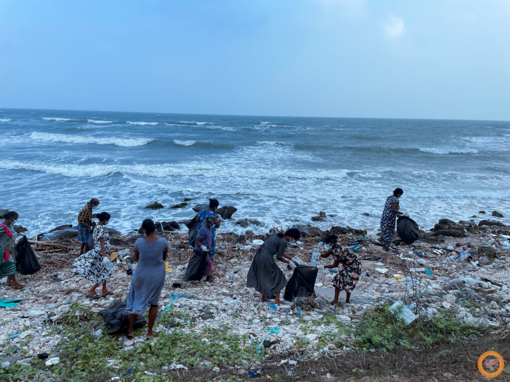 Donate to Clean Sri Lanka: Protecting Beaches from Plastic - GlobalGiving