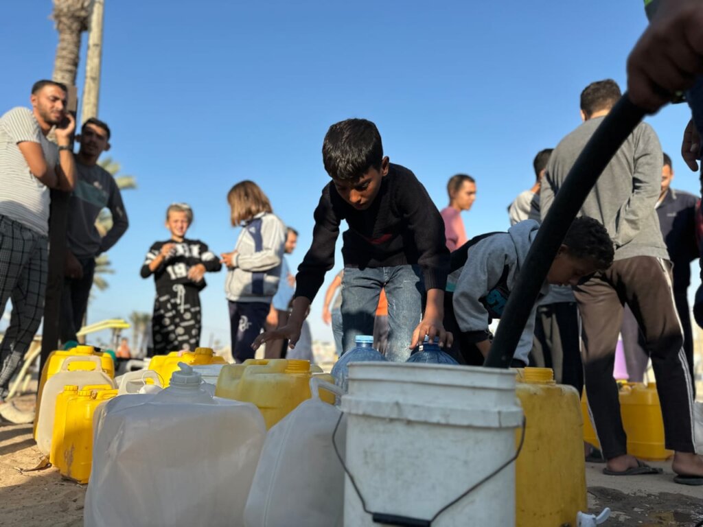 Donate to Water for Life: Support Gaza's Families - GlobalGiving