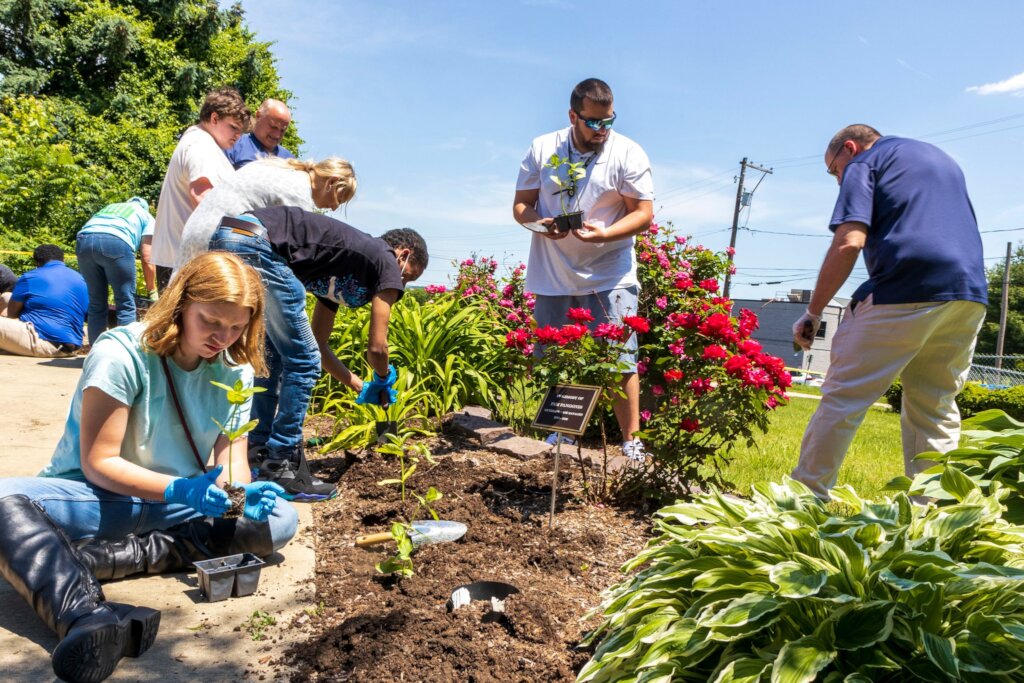 Donate to Empowering Clean, Healthy and Thriving Communities - GlobalGiving