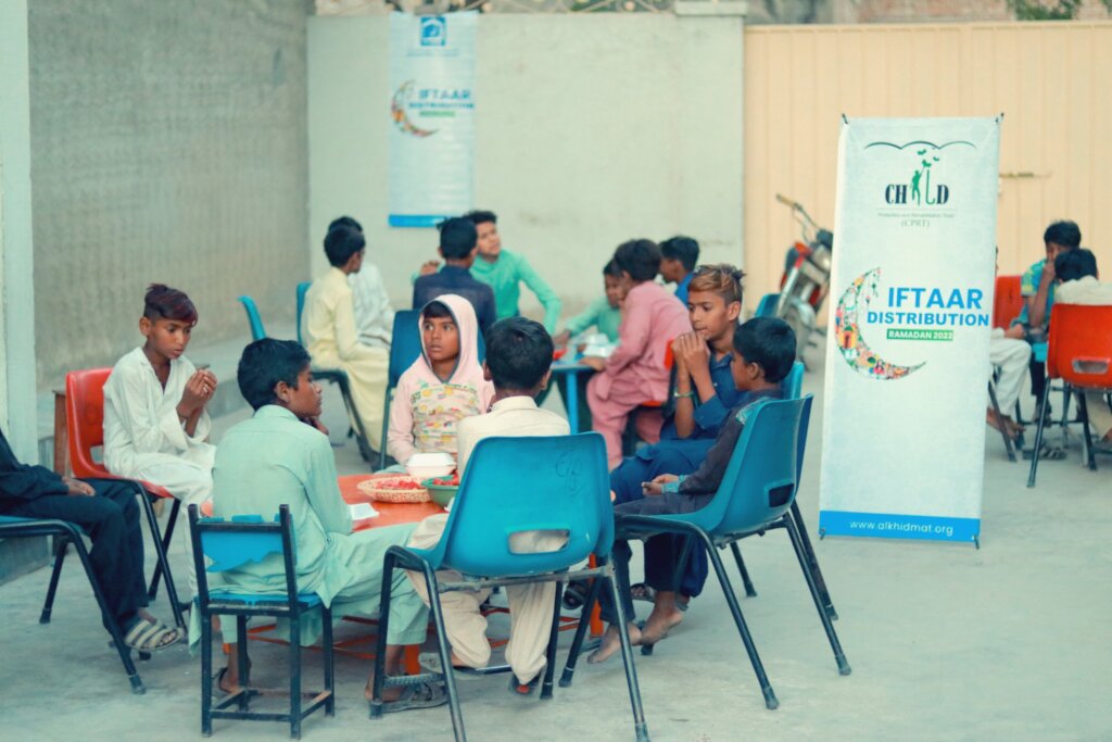 Pay Your Fidya and Fitrana - Feed Those in Need - GlobalGiving