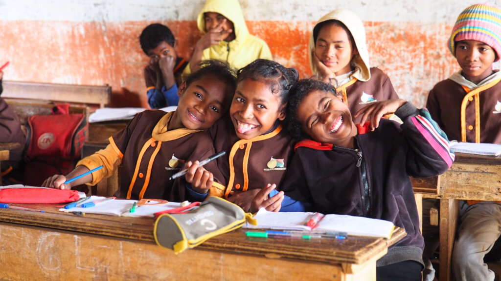 Helping 4,000 children go to school in Madagascar - GlobalGiving